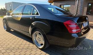 Melns Mercedes-Benz S-Class 2010 Tallina, ar dzinēja tilpumu 3.50 L un nobraukumu 206 tūkst. km par 9900 €, foto 6 vietnē AUTOMOTO.COM.LV