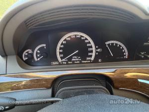 Melns Mercedes-Benz S-Class 2010 Tallina, ar dzinēja tilpumu 3.50 L un nobraukumu 206 tūkst. km par 9900 €, foto 9 vietnē AUTOMOTO.COM.LV