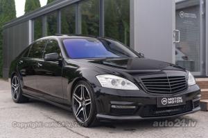 Melns Mercedes-Benz S-Class 2010 Tallina, ar dzinēja tilpumu 6.20 L un nobraukumu 159 tūkst. km par 19900 €, foto  vietnē AUTOMOTO.COM.LV