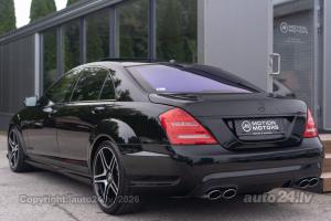 Melns Mercedes-Benz S-Class 2010 Tallina, ar dzinēja tilpumu 6.20 L un nobraukumu 159 tūkst. km par 19900 €, foto 3 vietnē AUTOMOTO.COM.LV