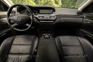 Melns Mercedes-Benz S-Class 2010 Tallina, ar dzinēja tilpumu 6.20 L un nobraukumu 159 tūkst. km par 19900 €, foto 8 vietnē AUTOMOTO.COM.LV