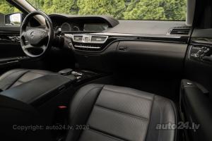 Melns Mercedes-Benz S-Class 2010 Tallina, ar dzinēja tilpumu 6.20 L un nobraukumu 159 tūkst. km par 19900 €, foto 10 vietnē AUTOMOTO.COM.LV
