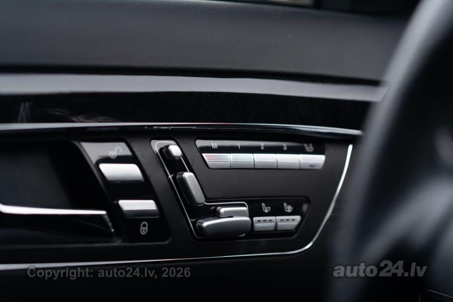 Melns Mercedes-Benz S-Class 2010 Tallina, ar dzinēja tilpumu 6.20 L un nobraukumu 159 tūkst. km par 19900 €, foto 12 vietnē AUTOMOTO.COM.LV