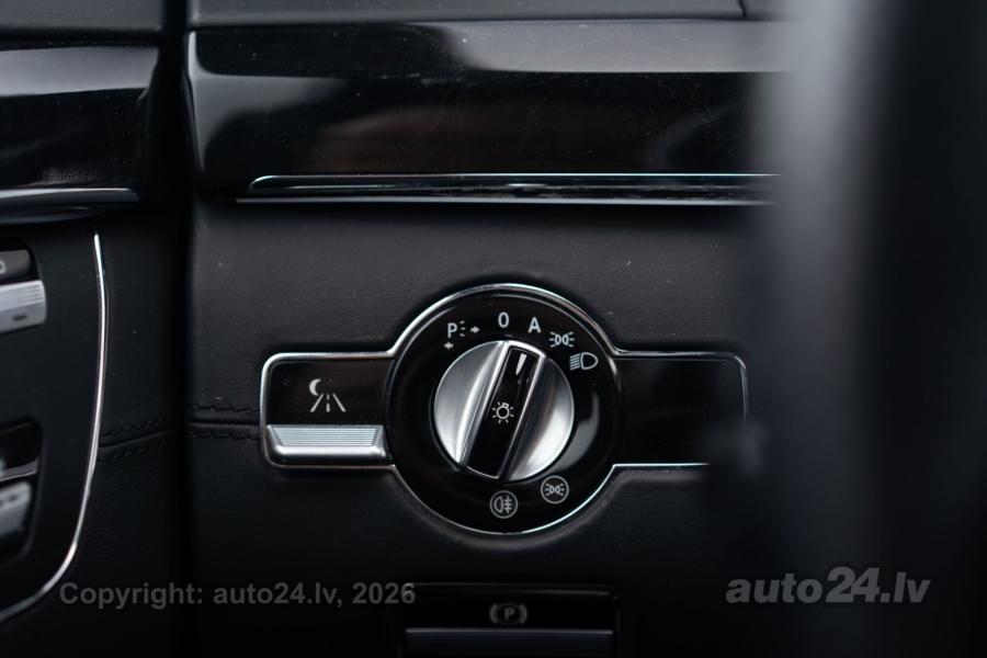 Melns Mercedes-Benz S-Class 2010 Tallina, ar dzinēja tilpumu 6.20 L un nobraukumu 159 tūkst. km par 19900 €, foto 15 vietnē AUTOMOTO.COM.LV