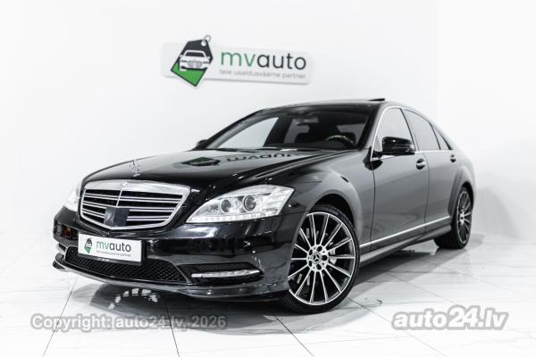 Black Mercedes-Benz S-Class 2011 in Tallinn, with an engine capacity of 3.00 L and mileage of 304 thousand km for 10990 €, photo 3 on AUTOMOTO.COM.LV