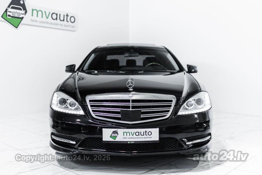 Melns Mercedes-Benz S-Class 2011 Tallina, ar dzinēja tilpumu 3.00 L un nobraukumu 304 tūkst. km par 10990 €, foto 5 vietnē AUTOMOTO.COM.LV