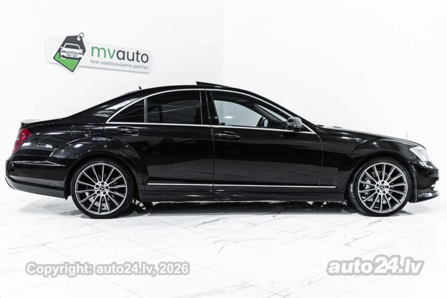 Melns Mercedes-Benz S-Class 2011 Tallina, ar dzinēja tilpumu 3.00 L un nobraukumu 304 tūkst. km par 10990 €, foto 11 vietnē AUTOMOTO.COM.LV