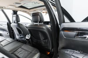 Melns Mercedes-Benz S-Class 2011 Tallina, ar dzinēja tilpumu 3.00 L un nobraukumu 304 tūkst. km par 10990 €, foto 19 vietnē AUTOMOTO.COM.LV