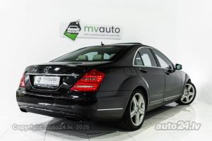 Melns Mercedes-Benz S-Class 2011 Tallina, ar dzinēja tilpumu 3.00 L un nobraukumu 273 tūkst. km par 9990 €, foto 9 vietnē AUTOMOTO.COM.LV