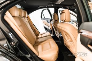 Melns Mercedes-Benz S-Class 2011 Tallina, ar dzinēja tilpumu 3.00 L un nobraukumu 273 tūkst. km par 9990 €, foto 16 vietnē AUTOMOTO.COM.LV