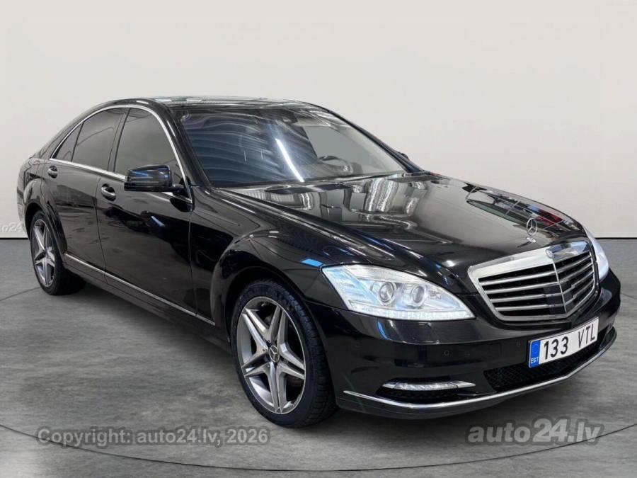 Melns Mercedes-Benz S-Class 2012 Tallina, ar dzinēja tilpumu 3.00 L un nobraukumu 282 tūkst. km par 13900 €, foto 2 vietnē AUTOMOTO.COM.LV