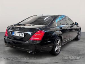 Melns Mercedes-Benz S-Class 2012 Tallina, ar dzinēja tilpumu 3.00 L un nobraukumu 282 tūkst. km par 13900 €, foto 4 vietnē AUTOMOTO.COM.LV