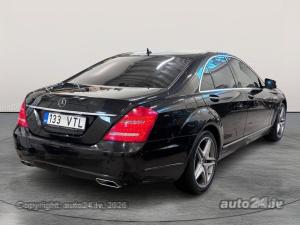 Melns Mercedes-Benz S-Class 2012 Tallina, ar dzinēja tilpumu 3.00 L un nobraukumu 280 tūkst. km par 13500 €, foto 5 vietnē AUTOMOTO.COM.LV