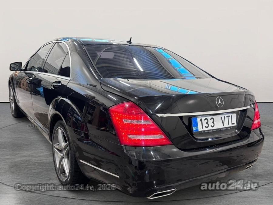 Melns Mercedes-Benz S-Class 2012 Tallina, ar dzinēja tilpumu 3.00 L un nobraukumu 280 tūkst. km par 13500 €, foto 7 vietnē AUTOMOTO.COM.LV
