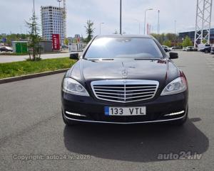 Black Mercedes-Benz S-Class 2012 in Tallinn, with an engine capacity of 3.00 L and mileage of 282 thousand km for 16500 €, photo  on AUTOMOTO.COM.LV