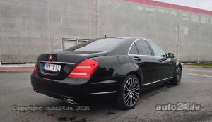 Black Mercedes-Benz S-Class 2012 in Tallinn, with an engine capacity of 3.00 L and mileage of 282 thousand km for 16500 €, photo 4 on AUTOMOTO.COM.LV