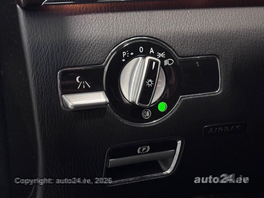 Black Mercedes-Benz S-Class 2012 in Tallinn, with an engine capacity of 3.00 L and mileage of 282 thousand km for 16500 €, photo 11 on AUTOMOTO.COM.LV