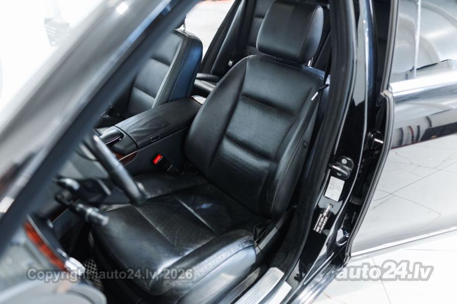 Black Mercedes-Benz S-Class 2012 in Tallinn, with an engine capacity of 3.00 L and mileage of 304 thousand km for 9990 €, photo 15 on AUTOMOTO.COM.LV