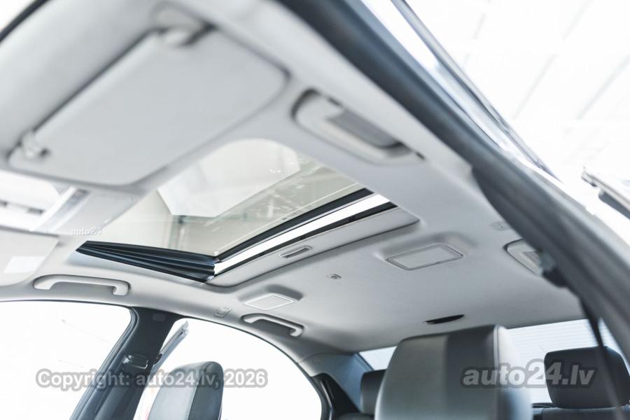 Black Mercedes-Benz S-Class 2012 in Tallinn, with an engine capacity of 3.00 L and mileage of 304 thousand km for 9990 €, photo 22 on AUTOMOTO.COM.LV