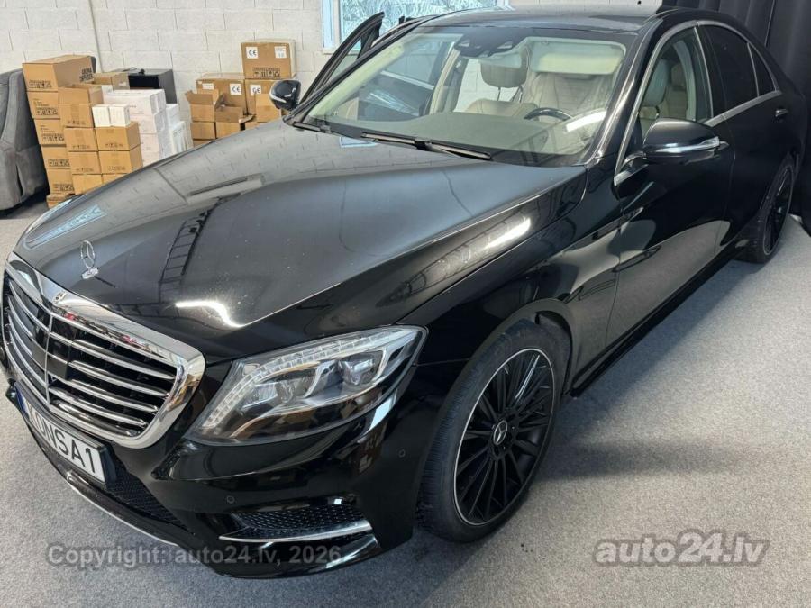 Melns Mercedes-Benz S-Class 2013 Tallina, ar dzinēja tilpumu 3.00 L un nobraukumu 250 tūkst. km par 29900 €, foto 1 vietnē AUTOMOTO.COM.LV