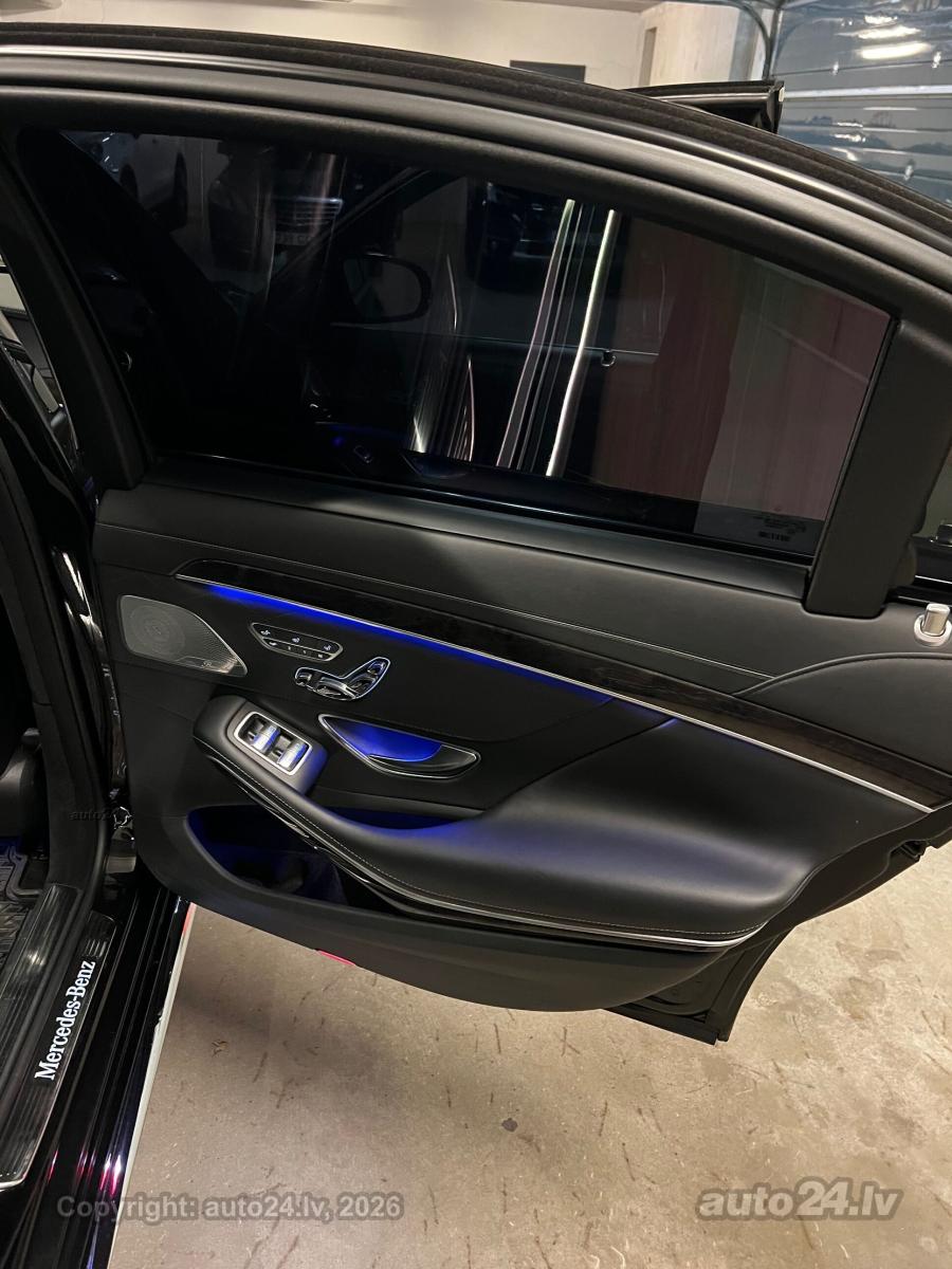 Melns Mercedes-Benz S-Class 2013 Tallina, ar dzinēja tilpumu 4.70 L un nobraukumu 203 tūkst. km par 25000 €, foto 8 vietnē AUTOMOTO.COM.LV
