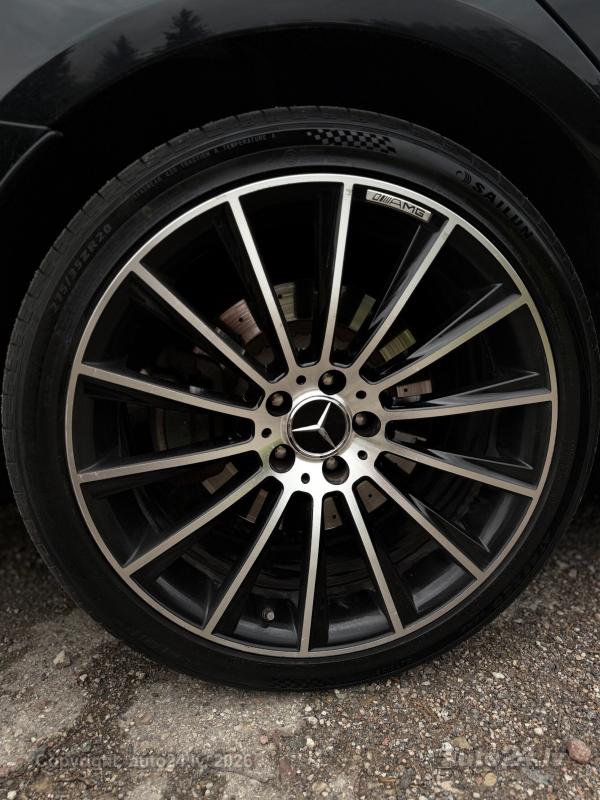 Melns Mercedes-Benz S-Class 2013 Tallina, ar dzinēja tilpumu 3.00 L un nobraukumu 338 tūkst. km par 23000 €, foto 9 vietnē AUTOMOTO.COM.LV