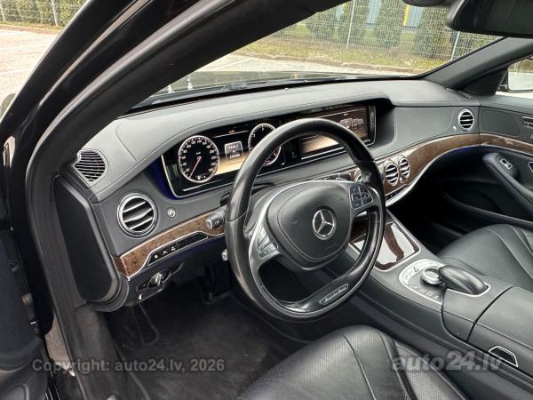 Melns Mercedes-Benz S-Class 2013 Tallina, ar dzinēja tilpumu 3.00 L un nobraukumu 237 tūkst. km par 19900 €, foto 6 vietnē AUTOMOTO.COM.LV