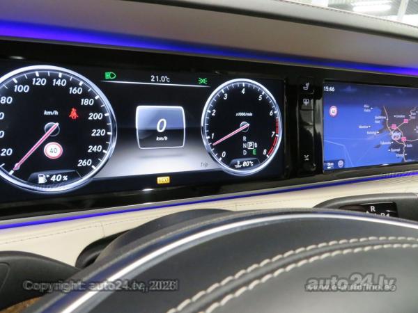 Black Mercedes-Benz S-Class 2013 in Tallinn, with an engine capacity of 4.70 L and mileage of 248 thousand km for 21900 €, photo 10 on AUTOMOTO.COM.LV