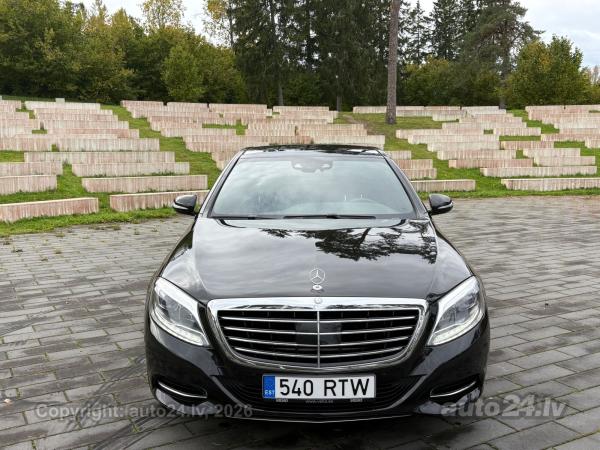 Black Mercedes-Benz S-Class 2013 in Rapla, with an engine capacity of 3.00 L and mileage of 240 thousand km for 22500 €, photo 8 on AUTOMOTO.COM.LV