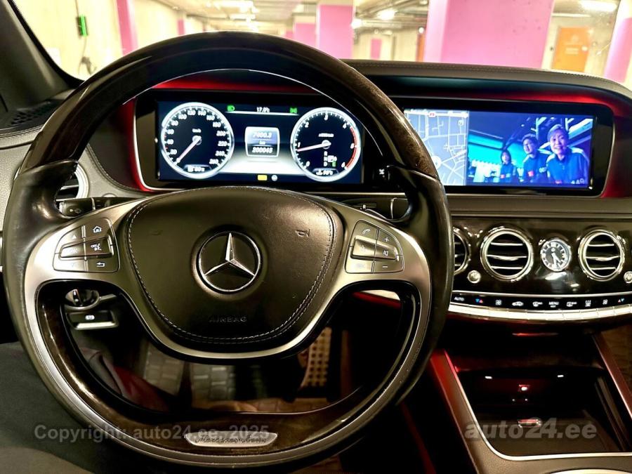Black Mercedes-Benz S-Class 2014 in Tallinn, with an engine capacity of 3.00 L and mileage of 200 thousand km for 29700 €, photo 3 on AUTOMOTO.COM.LV
