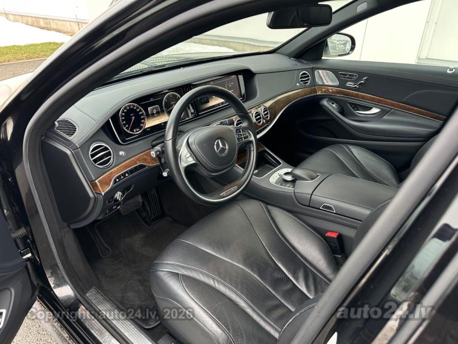 Black Mercedes-Benz S-Class 2014 in Tallinn, with an engine capacity of 3.00 L and mileage of 160 thousand km for 26200 €, photo 8 on AUTOMOTO.COM.LV