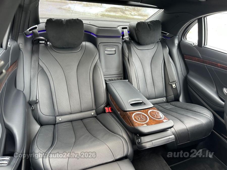 Black Mercedes-Benz S-Class 2014 in Tallinn, with an engine capacity of 3.00 L and mileage of 160 thousand km for 26200 €, photo 15 on AUTOMOTO.COM.LV