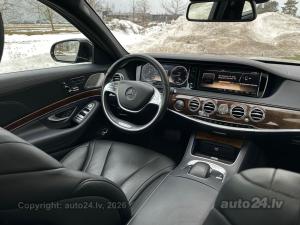 Black Mercedes-Benz S-Class 2014 in Tallinn, with an engine capacity of 3.00 L and mileage of 160 thousand km for 26200 €, photo 19 on AUTOMOTO.COM.LV