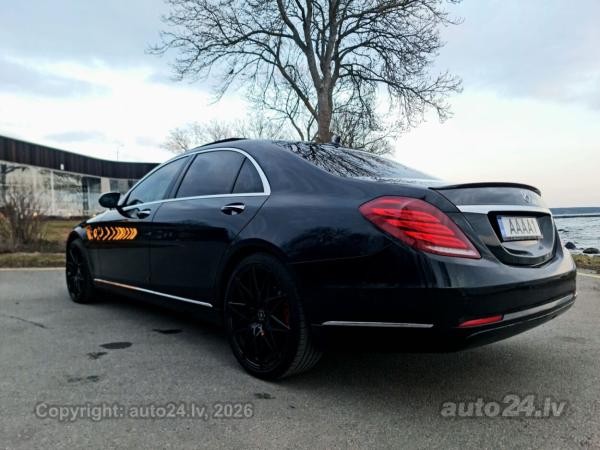 Melns Mercedes-Benz S-Class 2014 Tallina, ar dzinēja tilpumu 3.00 L un nobraukumu 194 tūkst. km par 23900 €, foto 3 vietnē AUTOMOTO.COM.LV