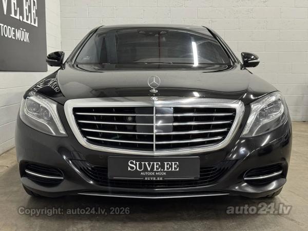 Black Mercedes-Benz S-Class 2014 in Tallinn, with an engine capacity of 3.00 L and mileage of 328 thousand km for 22995 €, photo 3 on AUTOMOTO.COM.LV