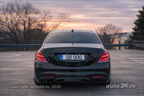 Black Mercedes-Benz S-Class 2014 in Tartu, with an engine capacity of 3.00 L and mileage of 130 thousand km for 33999 €, photo 2 on AUTOMOTO.COM.LV