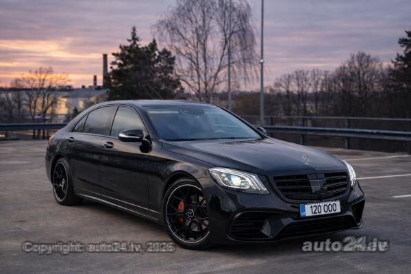 Black Mercedes-Benz S-Class 2014 in Tartu, with an engine capacity of 3.00 L and mileage of 130 thousand km for 33999 €, photo 3 on AUTOMOTO.COM.LV