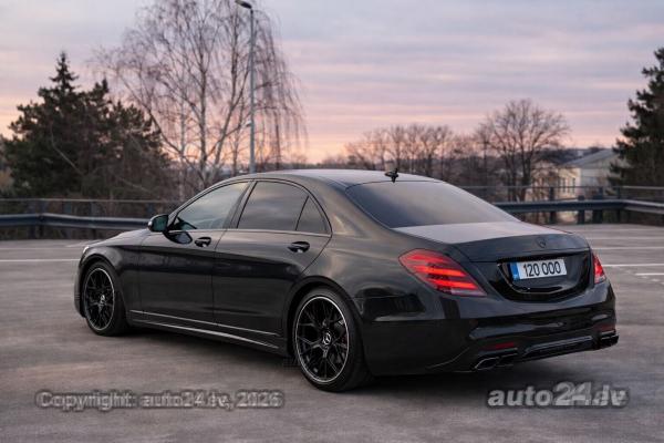 Black Mercedes-Benz S-Class 2014 in Tartu, with an engine capacity of 3.00 L and mileage of 130 thousand km for 33999 €, photo 6 on AUTOMOTO.COM.LV