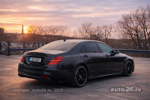 Black Mercedes-Benz S-Class 2014 in Tartu, with an engine capacity of 3.00 L and mileage of 130 thousand km for 33999 €, photo 7 on AUTOMOTO.COM.LV