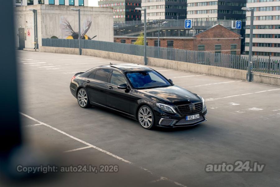 Black Mercedes-Benz S-Class 2014 in Tallinn, with an engine capacity of 3.00 L and mileage of 213 thousand km for 27999 €, photo 9 on AUTOMOTO.COM.LV