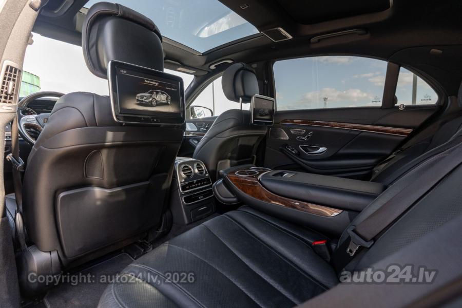 Black Mercedes-Benz S-Class 2014 in Tallinn, with an engine capacity of 3.00 L and mileage of 213 thousand km for 27999 €, photo 13 on AUTOMOTO.COM.LV