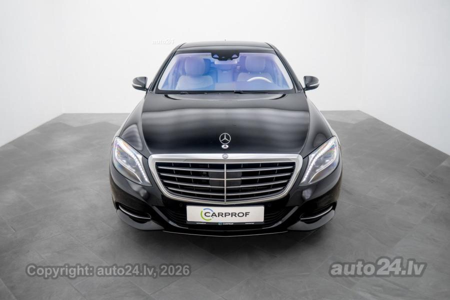 Black Mercedes-Benz S-Class 2014 in Tallinn, with an engine capacity of 3.00 L and mileage of 142 thousand km for 24999 €, photo 3 on AUTOMOTO.COM.LV