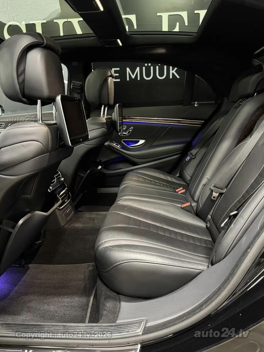 Black Mercedes-Benz S-Class 2014 in Tallinn, with an engine capacity of 3.00 L and mileage of 330 thousand km for 23995 €, photo 14 on AUTOMOTO.COM.LV