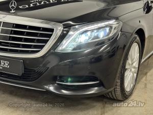 Black Mercedes-Benz S-Class 2014 in Tallinn, with an engine capacity of 3.00 L and mileage of 330 thousand km for 23995 €, photo 28 on AUTOMOTO.COM.LV