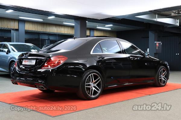 Black Mercedes-Benz S-Class 2015 in Tallinn, with an engine capacity of 4.70 L and mileage of 104 thousand km for 34995 €, photo 2 on AUTOMOTO.COM.LV