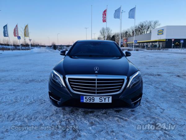 Черный Мерседес С Класс 2015 в Тарту, объемом двигателя 3.00 л и пробегом 235 тыс. км за 11500 €, фото 4 на AUTOMOTO.COM.LV
