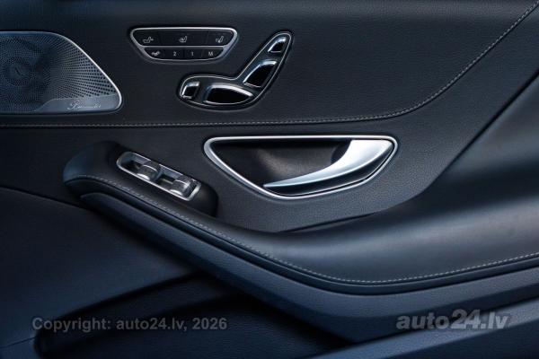 Black Mercedes-Benz S-Class 2015 in Tartu, with an engine capacity of 3.00 L and mileage of 265 thousand km for 32000 €, photo 9 on AUTOMOTO.COM.LV