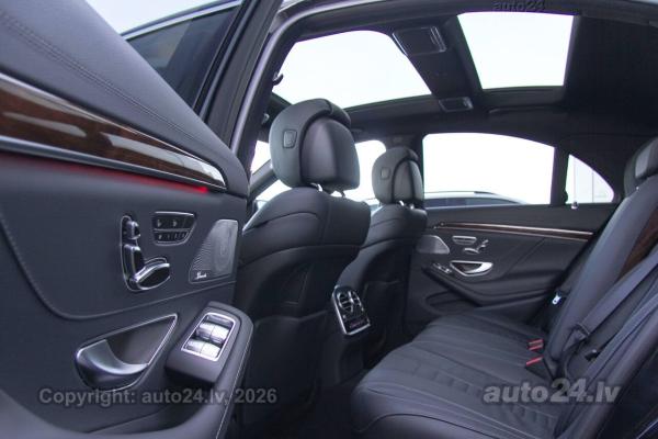 Black Mercedes-Benz S-Class 2015 in Tallinn, with an engine capacity of 3.00 L and mileage of 143 thousand km for 26990 €, photo 7 on AUTOMOTO.COM.LV