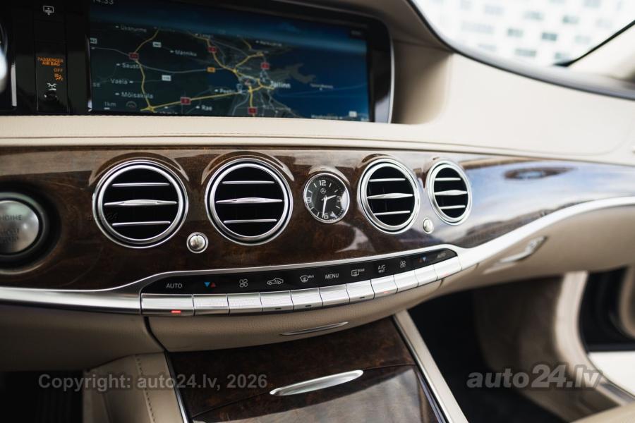 Black Mercedes-Benz S-Class 2015 in Narva, with an engine capacity of 3.00 L and mileage of 175 thousand km for 28000 €, photo 25 on AUTOMOTO.COM.LV
