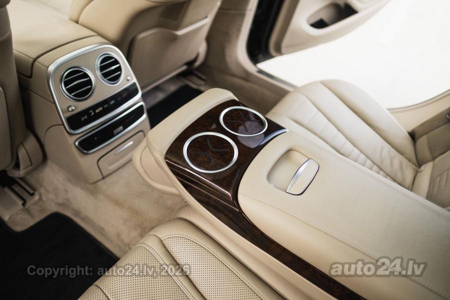 Black Mercedes-Benz S-Class 2015 in Narva, with an engine capacity of 3.00 L and mileage of 175 thousand km for 28000 €, photo 29 on AUTOMOTO.COM.LV